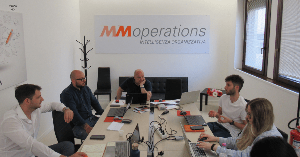 Magazzino: Controllo e Monitoraggio delle Operations